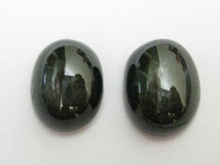 KEDAI BATU PERMATA: Gemstones Star Black Sapphire/ Batu Baiduri (AVAILABLE)